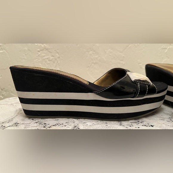 Marc Fisher | Shoes | Marc Fisher Platform Sandals Size 8 Black And ...